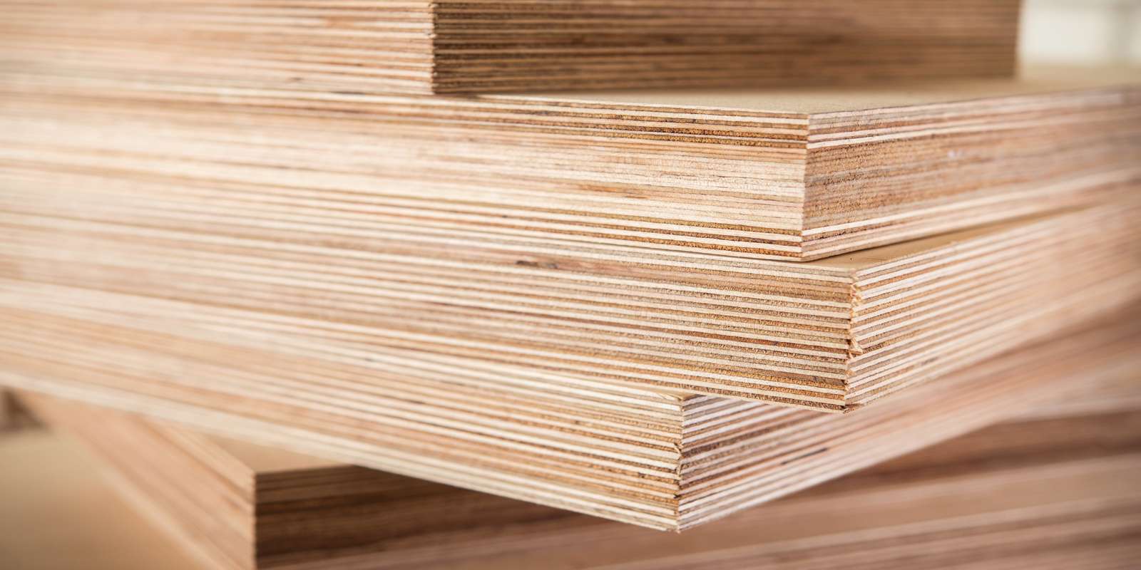 What Is The Difference Between MDF Vs MDO Plywood 